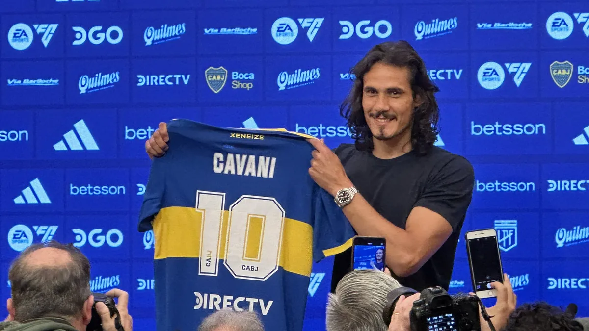 Cuánto vale la camiseta de Boca con la 10 de Cavani y cómo comprarla con descuento