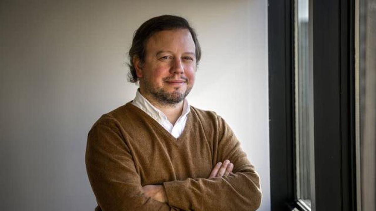 Sebastián Menescaldi: Es importante que Batakis vaya al FMI, tiene que ...