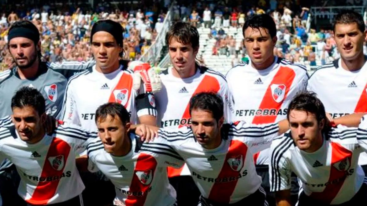 Un ex River lanzó una desopilante confesión: Me hicieron poner mil ...